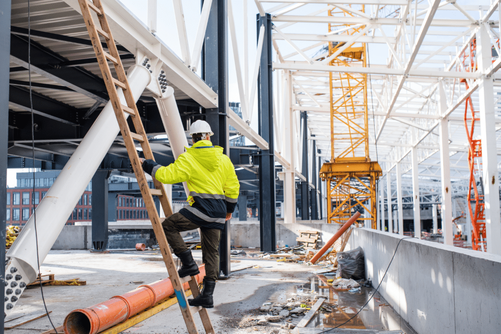 8 Best Workplace Ladder Safety Tips and Regulations