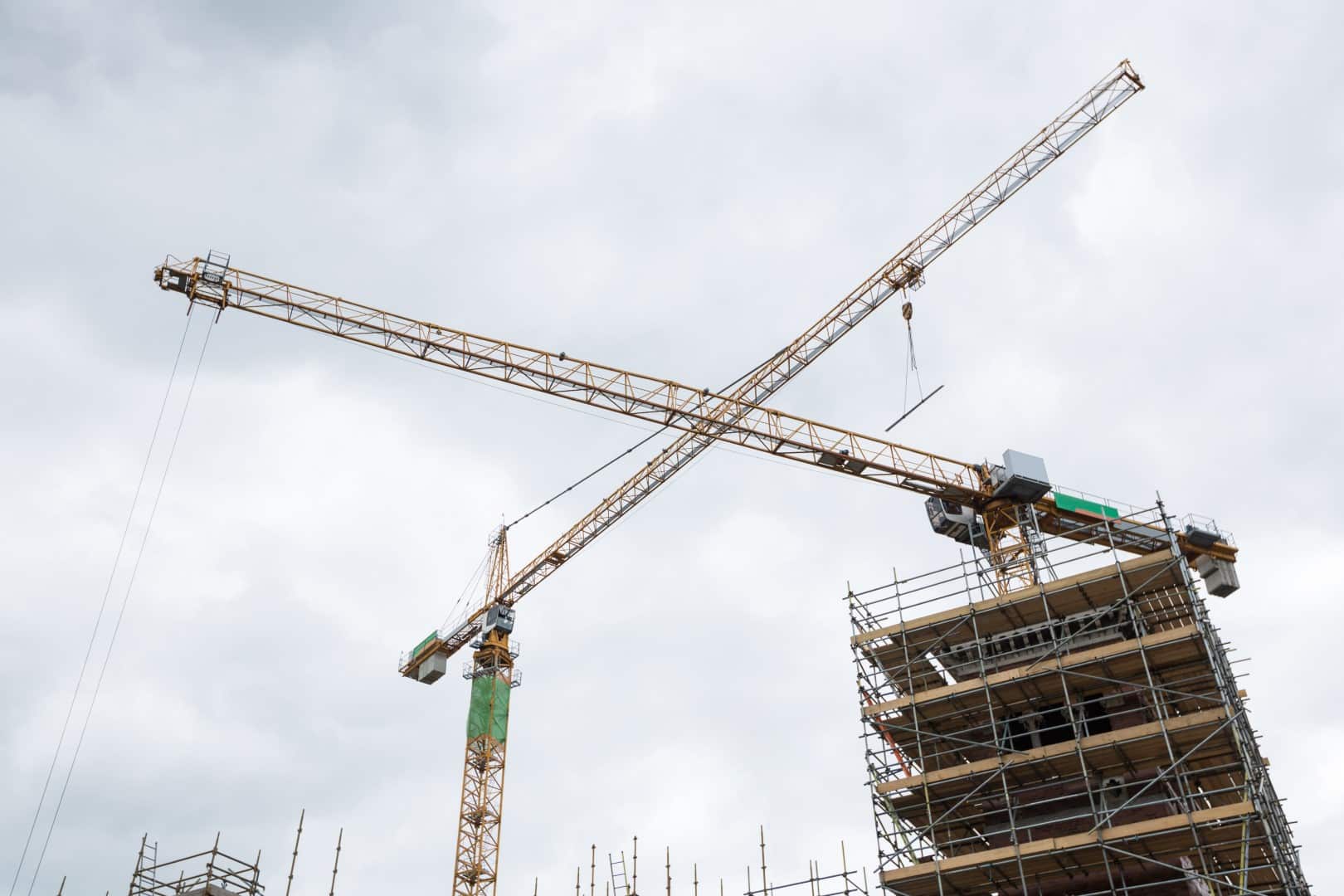 Understanding and Preventing Overhead Crane Hazards